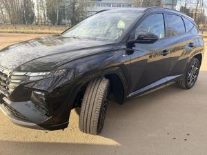 Black Hyundai Tucson 2022 in Panevezys, with an engine capacity of 1.60 L and mileage of 56 thousand km for 24800 €, photo 4 on AUTOMOTO.COM.LV