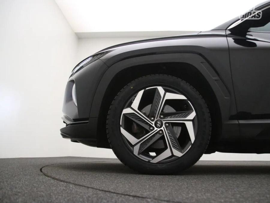 Melns Hyundai Tucson 2022 Viļņa, ar dzinēja tilpumu 1.60 L un nobraukumu 161 tūkst. km par 22299 €, foto 28 vietnē AUTOMOTO.COM.LV