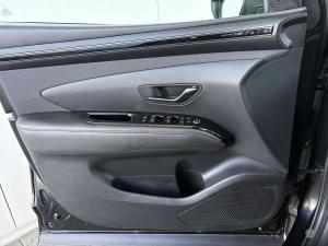Melns Hyundai Tucson 2022 Viļņa, ar dzinēja tilpumu 1.60 L un nobraukumu 117 tūkst. km par 27000 €, foto 20 vietnē AUTOMOTO.COM.LV