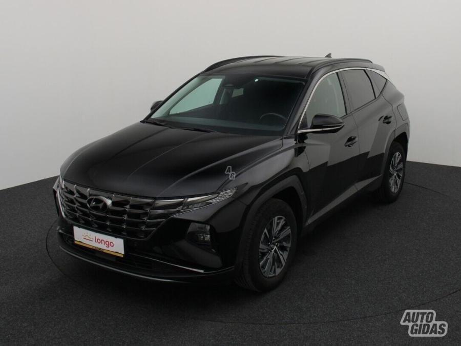 Black Hyundai Tucson 2023 in Vilnius, with an engine capacity of 1.60 L and mileage of 129 thousand km for 23199 €, photo 1 on AUTOMOTO.COM.LV