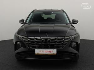 Black Hyundai Tucson 2023 in Vilnius, with an engine capacity of 1.60 L and mileage of 129 thousand km for 23199 €, photo 3 on AUTOMOTO.COM.LV