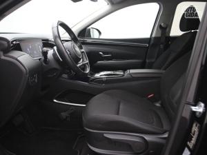 Black Hyundai Tucson 2023 in Vilnius, with an engine capacity of 1.60 L and mileage of 129 thousand km for 23199 €, photo 4 on AUTOMOTO.COM.LV