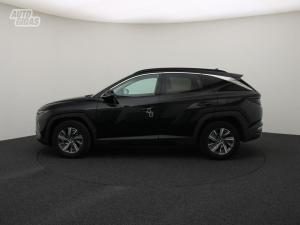 Black Hyundai Tucson 2023 in Vilnius, with an engine capacity of 1.60 L and mileage of 129 thousand km for 23199 €, photo 6 on AUTOMOTO.COM.LV