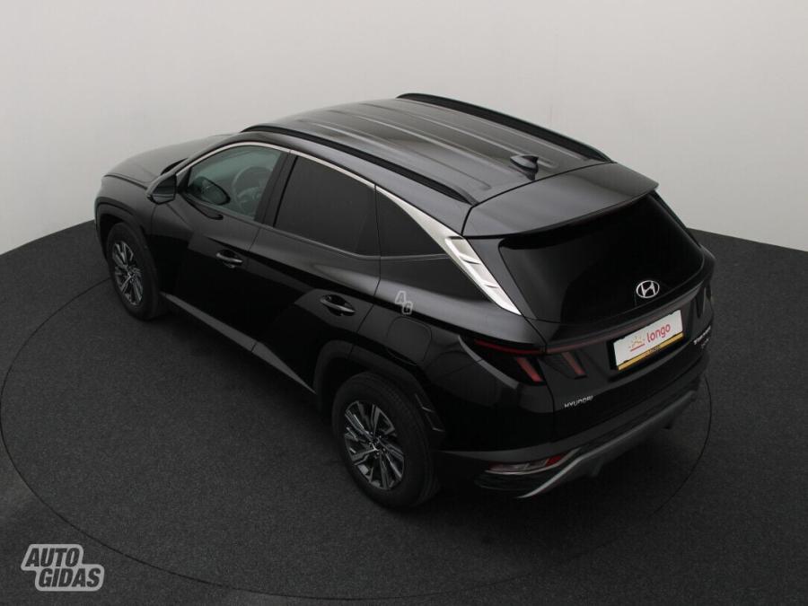 Black Hyundai Tucson 2023 in Vilnius, with an engine capacity of 1.60 L and mileage of 129 thousand km for 23199 €, photo 12 on AUTOMOTO.COM.LV