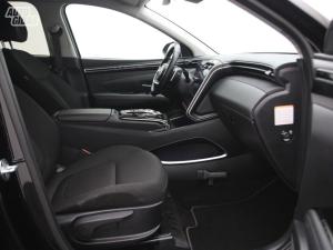 Black Hyundai Tucson 2023 in Vilnius, with an engine capacity of 1.60 L and mileage of 129 thousand km for 23199 €, photo 14 on AUTOMOTO.COM.LV