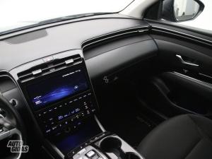 Black Hyundai Tucson 2023 in Vilnius, with an engine capacity of 1.60 L and mileage of 129 thousand km for 23199 €, photo 21 on AUTOMOTO.COM.LV