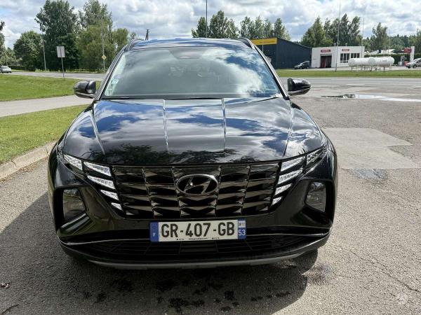 Melns Hyundai Tucson 2023 Tauragė, ar dzinēja tilpumu 1.60 L un nobraukumu 188 tūkst. km par 18300 €, foto 4 vietnē AUTOMOTO.COM.LV