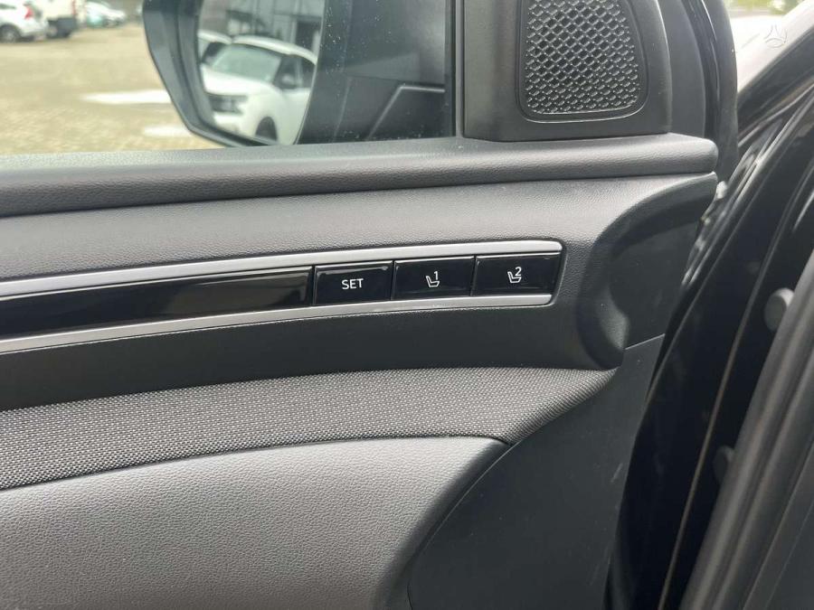 Black Hyundai Tucson 2023 in Taurage, with an engine capacity of 1.60 L and mileage of 114 thousand km for 17900 €, photo 14 on AUTOMOTO.COM.LV