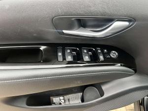 Black Hyundai Tucson 2023 in Taurage, with an engine capacity of 1.60 L and mileage of 114 thousand km for 17900 €, photo 15 on AUTOMOTO.COM.LV