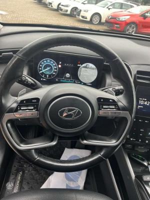Black Hyundai Tucson 2023 in Taurage, with an engine capacity of 1.60 L and mileage of 114 thousand km for 17900 €, photo 24 on AUTOMOTO.COM.LV