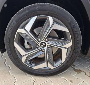 Melns Hyundai Tucson 2023 Šauļi, ar dzinēja tilpumu 1.60 L un nobraukumu 114 tūkst. km par 25950 €, foto 13 vietnē AUTOMOTO.COM.LV