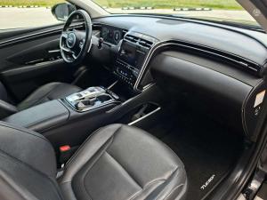 Melns Hyundai Tucson 2023 Šauļi, ar dzinēja tilpumu 1.60 L un nobraukumu 114 tūkst. km par 25950 €, foto 29 vietnē AUTOMOTO.COM.LV