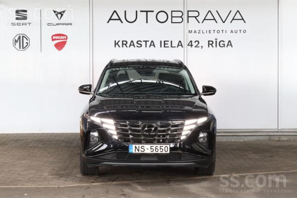 Melns Hyundai Tucson 2023 Rīga, ar dzinēja tilpumu 1.60 L un nobraukumu 17 tūkst. km par 25490 €, foto 3 vietnē AUTOMOTO.COM.LV