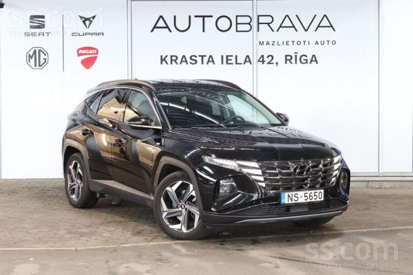 Melns Hyundai Tucson 2023 Rīga, ar dzinēja tilpumu 1.60 L un nobraukumu 17 tūkst. km par 25490 €, foto 4 vietnē AUTOMOTO.COM.LV