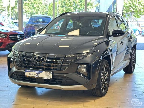 Melns Hyundai Tucson 2024 Kauņa, ar dzinēja tilpumu 1.60 L un nobraukumu 25 tūkst. km par 32566 €, foto 1 vietnē AUTOMOTO.COM.LV