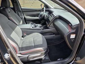 Black Hyundai Tucson 2024 in Siauliai, with an engine capacity of 1.60 L and mileage of 83 thousand km for 25700 €, photo 19 on AUTOMOTO.COM.LV