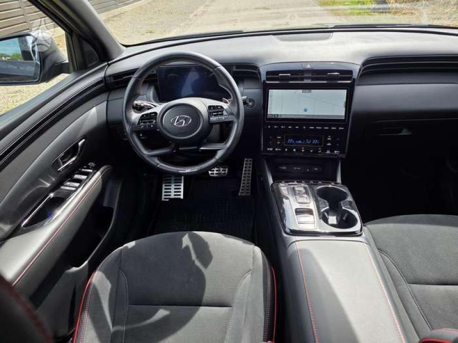 Black Hyundai Tucson 2024 in Siauliai, with an engine capacity of 1.60 L and mileage of 83 thousand km for 25700 €, photo 25 on AUTOMOTO.COM.LV