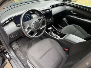 Melns Hyundai Tucson 2024 Tauragė, ar dzinēja tilpumu 1.60 L un nobraukumu 157 tūkst. km par 19500 €, foto 10 vietnē AUTOMOTO.COM.LV