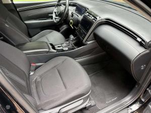 Melns Hyundai Tucson 2024 Tauragė, ar dzinēja tilpumu 1.60 L un nobraukumu 157 tūkst. km par 19500 €, foto 16 vietnē AUTOMOTO.COM.LV