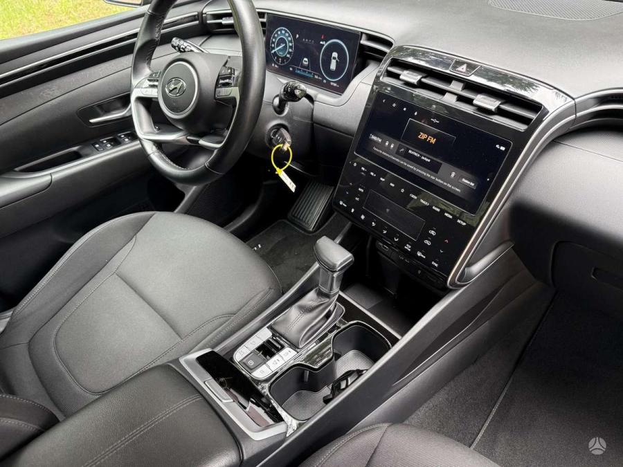 Melns Hyundai Tucson 2024 Tauragė, ar dzinēja tilpumu 1.60 L un nobraukumu 157 tūkst. km par 19500 €, foto 17 vietnē AUTOMOTO.COM.LV