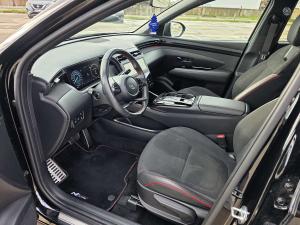 Black Hyundai Tucson 2024 in Siauliai, with an engine capacity of 1.60 L and mileage of 84 thousand km for 25750 €, photo 20 on AUTOMOTO.COM.LV