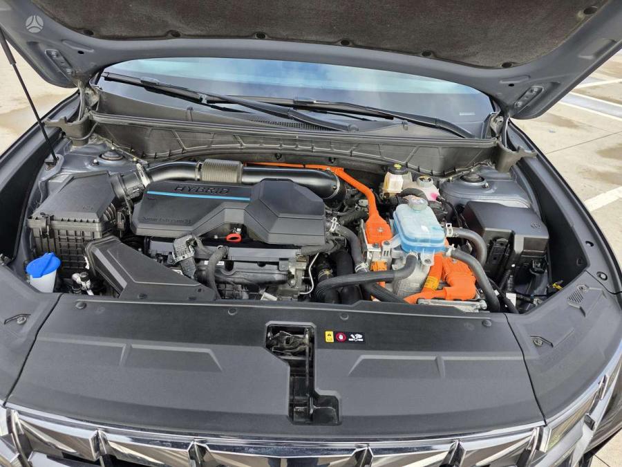 Black Hyundai Tucson 2024 in Siauliai, with an engine capacity of 1.60 L and mileage of 84 thousand km for 25750 €, photo 21 on AUTOMOTO.COM.LV