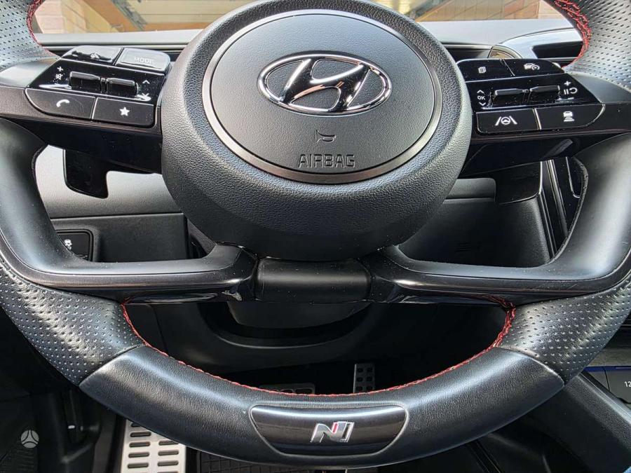 Black Hyundai Tucson 2024 in Siauliai, with an engine capacity of 1.60 L and mileage of 84 thousand km for 25750 €, photo 32 on AUTOMOTO.COM.LV