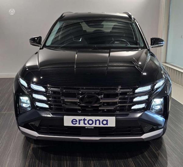 Black Hyundai Tucson 2025 in Siauliai, with an engine capacity of 1.60 L and mileage of 9 thousand km for 30900 €, photo 8 on AUTOMOTO.COM.LV