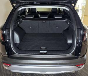 Melns Hyundai Tucson 2025 Šauļi, ar dzinēja tilpumu 1.60 L un nobraukumu 9 tūkst. km par 30900 €, foto 12 vietnē AUTOMOTO.COM.LV