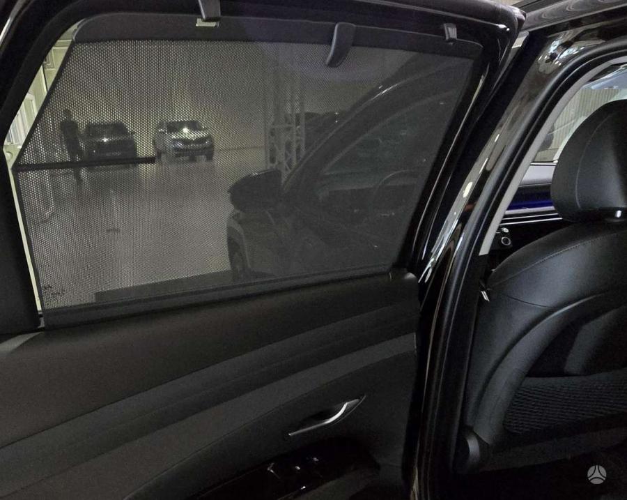Melns Hyundai Tucson 2025 Šauļi, ar dzinēja tilpumu 1.60 L un nobraukumu 9 tūkst. km par 30900 €, foto 32 vietnē AUTOMOTO.COM.LV