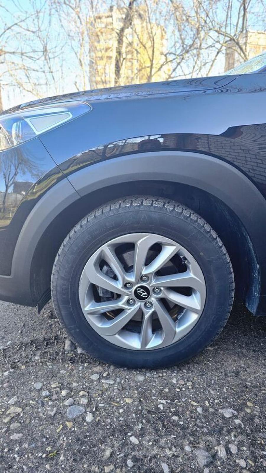Melns Hyundai Tucson 2017 Rīga, ar dzinēja tilpumu 1.70 L un nobraukumu 207 tūkst. km par 12100 €, foto 11 vietnē AUTOMOTO.COM.LV