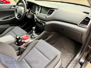 Melns Hyundai Tucson 2018 Tartu, ar dzinēja tilpumu 1.60 L un nobraukumu 72 tūkst. km par 12990 €, foto 12 vietnē AUTOMOTO.COM.LV
