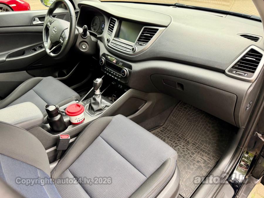 Melns Hyundai Tucson 2018 Tartu, ar dzinēja tilpumu 1.60 L un nobraukumu 72 tūkst. km par 12990 €, foto 12 vietnē AUTOMOTO.COM.LV