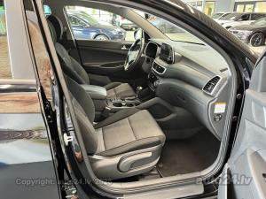 Melns Hyundai Tucson 2021 Tallina, ar dzinēja tilpumu 1.60 L un nobraukumu 108 tūkst. km par 15800 €, foto 7 vietnē AUTOMOTO.COM.LV