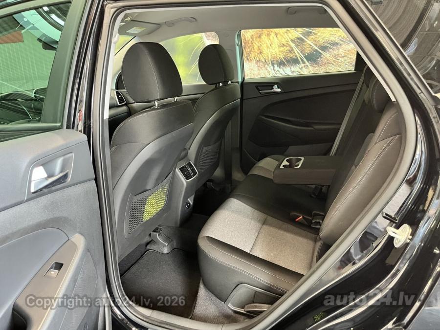 Melns Hyundai Tucson 2021 Tallina, ar dzinēja tilpumu 1.60 L un nobraukumu 108 tūkst. km par 15800 €, foto 8 vietnē AUTOMOTO.COM.LV