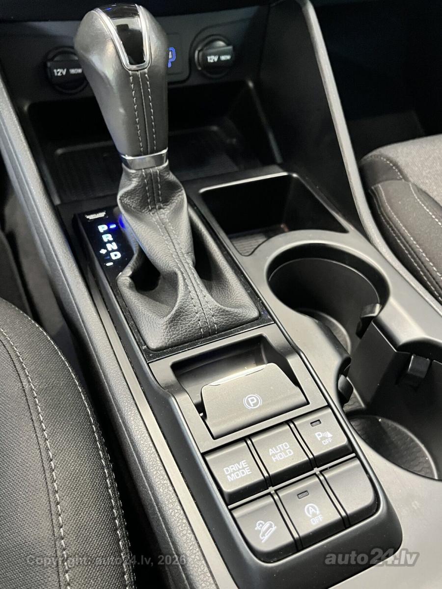 Melns Hyundai Tucson 2021 Tallina, ar dzinēja tilpumu 1.60 L un nobraukumu 108 tūkst. km par 15800 €, foto 19 vietnē AUTOMOTO.COM.LV
