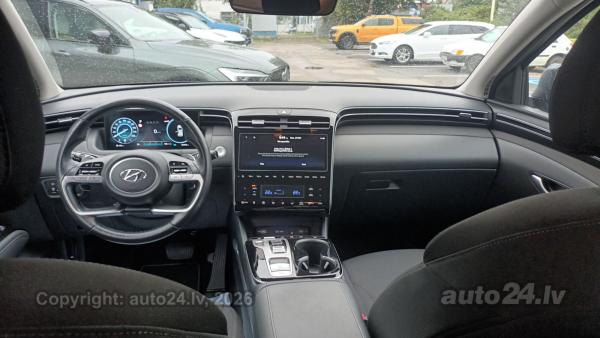 Black Hyundai Tucson 2022 in Parnu, with an engine capacity of 1.60 L and mileage of 54 thousand km for 22900 €, photo 7 on AUTOMOTO.COM.LV