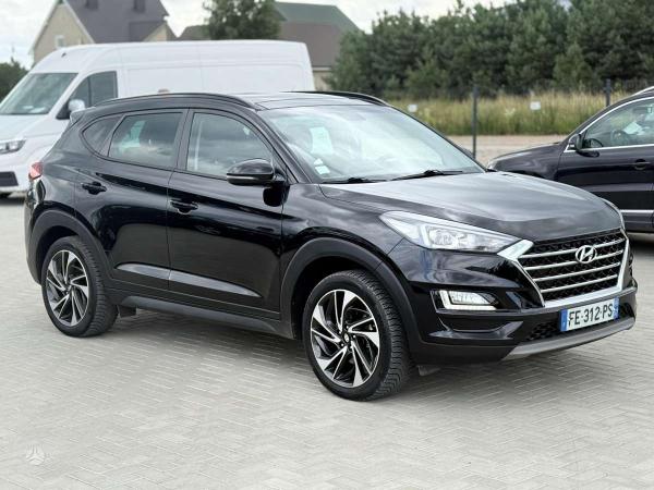 Melns Hyundai Tucson 2019 Tauragė, ar dzinēja tilpumu 1.60 L un nobraukumu 56 tūkst. km par 13200 €, foto 3 vietnē AUTOMOTO.COM.LV