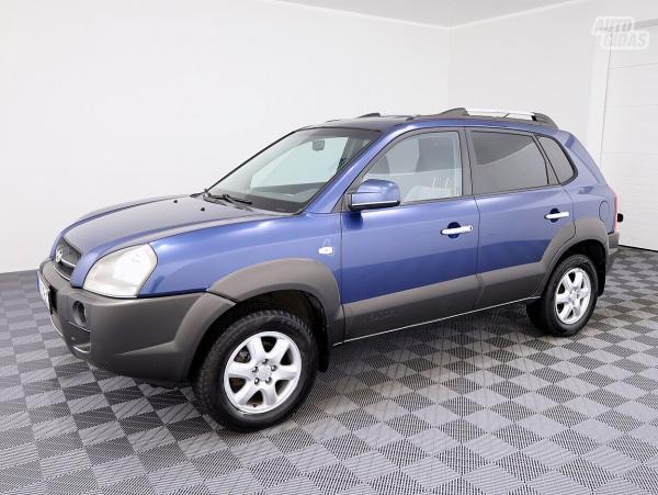 Zils Hyundai Tucson 2005 Tallina, ar dzinēja tilpumu 2.00 L un nobraukumu 339 tūkst. km par 1499 €, foto 2 vietnē AUTOMOTO.COM.LV