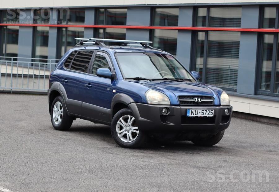 Zils Hyundai Tucson 2005 Rīga, ar dzinēja tilpumu 2.00 L un nobraukumu 254 tūkst. km par 2580 €, foto 1 vietnē AUTOMOTO.COM.LV