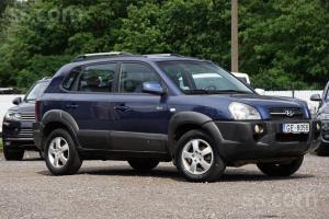 Zils Hyundai Tucson 2006 Rīga, ar dzinēja tilpumu 2.00 L un nobraukumu 176 tūkst. km par 2990 €, foto 2 vietnē AUTOMOTO.COM.LV