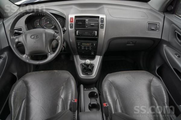 Zils Hyundai Tucson 2006 Rīga, ar dzinēja tilpumu 2.00 L un nobraukumu 176 tūkst. km par 2990 €, foto 8 vietnē AUTOMOTO.COM.LV