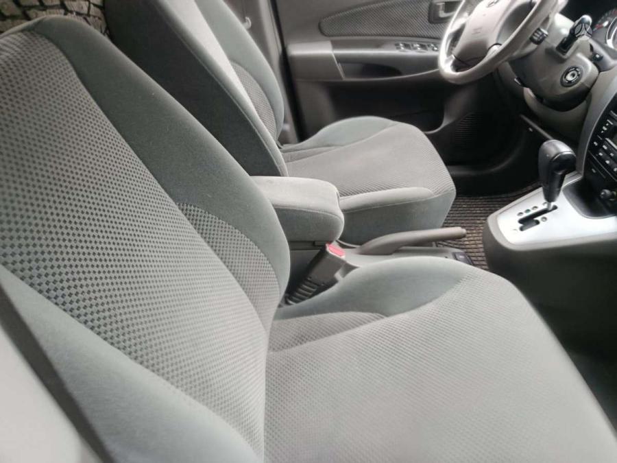 Blue Hyundai Tucson 2006 in Marijampole, with an engine capacity of 2.66 L and mileage of 280 thousand km for 2500 €, photo 12 on AUTOMOTO.COM.LV