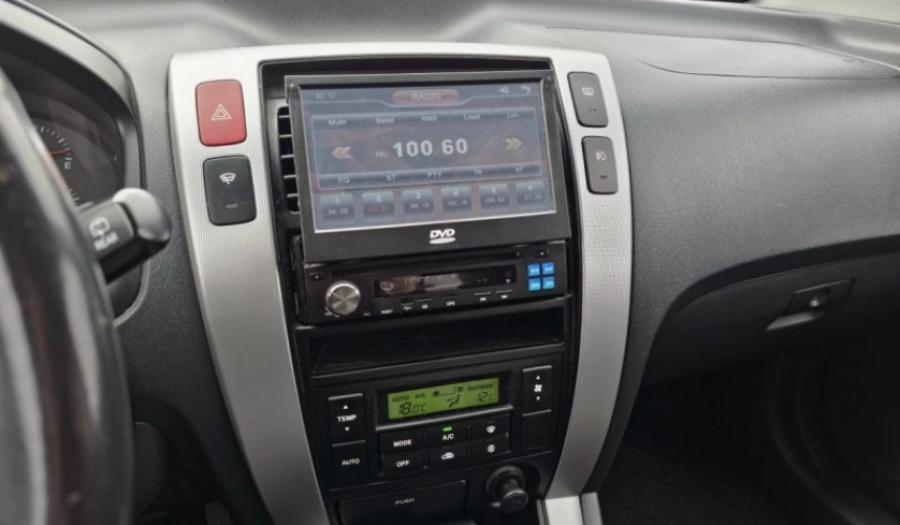 Zils Hyundai Tucson 2007 Rīga, ar dzinēja tilpumu 2.00 L un nobraukumu 246 tūkst. km par 3200 €, foto 6 vietnē AUTOMOTO.COM.LV