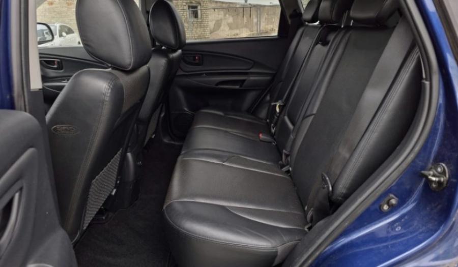 Zils Hyundai Tucson 2007 Rīga, ar dzinēja tilpumu 2.00 L un nobraukumu 246 tūkst. km par 3200 €, foto 14 vietnē AUTOMOTO.COM.LV