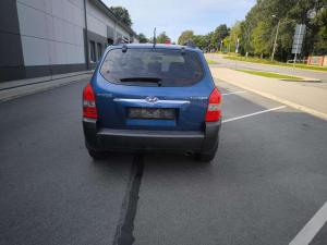Blue Hyundai Tucson 2008 in Vilnius, with an engine capacity of 1.98 L and mileage of 199 thousand km for 2650 €, photo 8 on AUTOMOTO.COM.LV