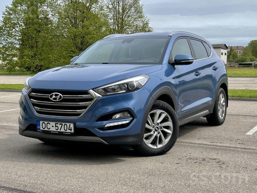 Zils Hyundai Tucson 2016 Cēsis, ar dzinēja tilpumu 2.00 L un nobraukumu 191 tūkst. km par 11900 €, foto 1 vietnē AUTOMOTO.COM.LV