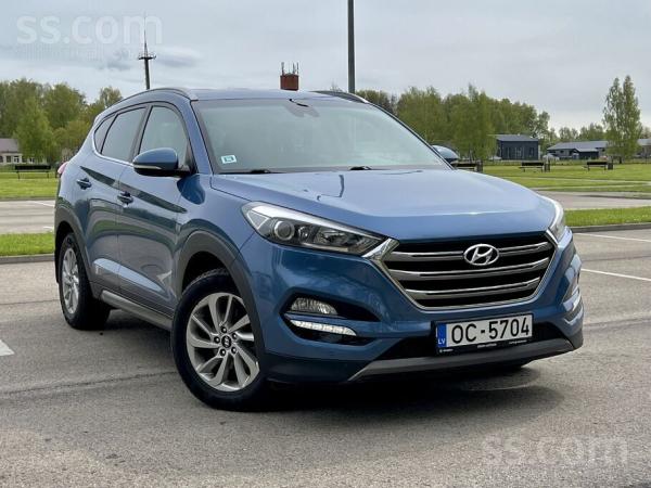 Zils Hyundai Tucson 2016 Cēsis, ar dzinēja tilpumu 2.00 L un nobraukumu 191 tūkst. km par 11900 €, foto 3 vietnē AUTOMOTO.COM.LV