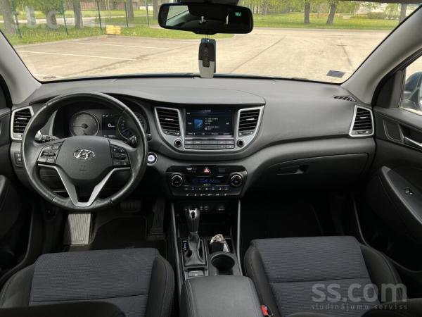 Zils Hyundai Tucson 2016 Cēsis, ar dzinēja tilpumu 2.00 L un nobraukumu 191 tūkst. km par 11900 €, foto 10 vietnē AUTOMOTO.COM.LV