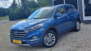 Blue Hyundai Tucson 2016 in Riga, with an engine capacity of 1.70 L and mileage of 205 thousand km for 10990 €, photo 3 on AUTOMOTO.COM.LV